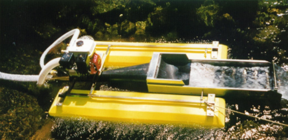 Matthias Ludwig - PROLINE 3 Inch Dredge / Honda 5,5 PS Motor / HP300 ...